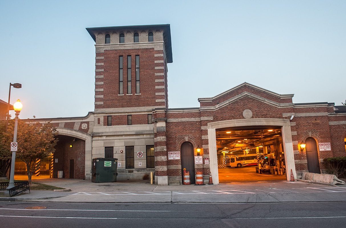 Grocery Store Fitness Center Or More The Plans For A 14th Street Bus 