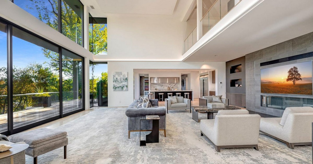 Gone in 24 Hours: Max Scherzer's $15 Million McLean Home Finds a Buyer ...