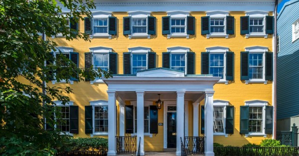 One of Georgetown's Largest Homes Could Become a Swanky Rental