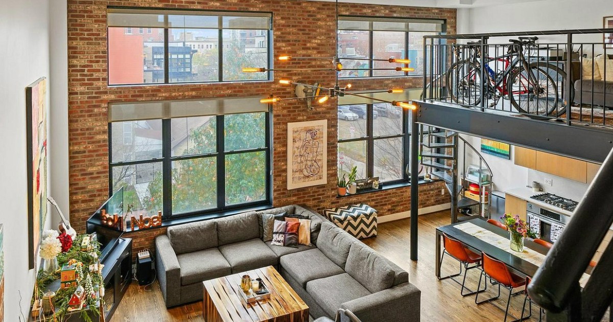 Best New Listings: A Downtown Loft; Renovated in Kensington With A ...