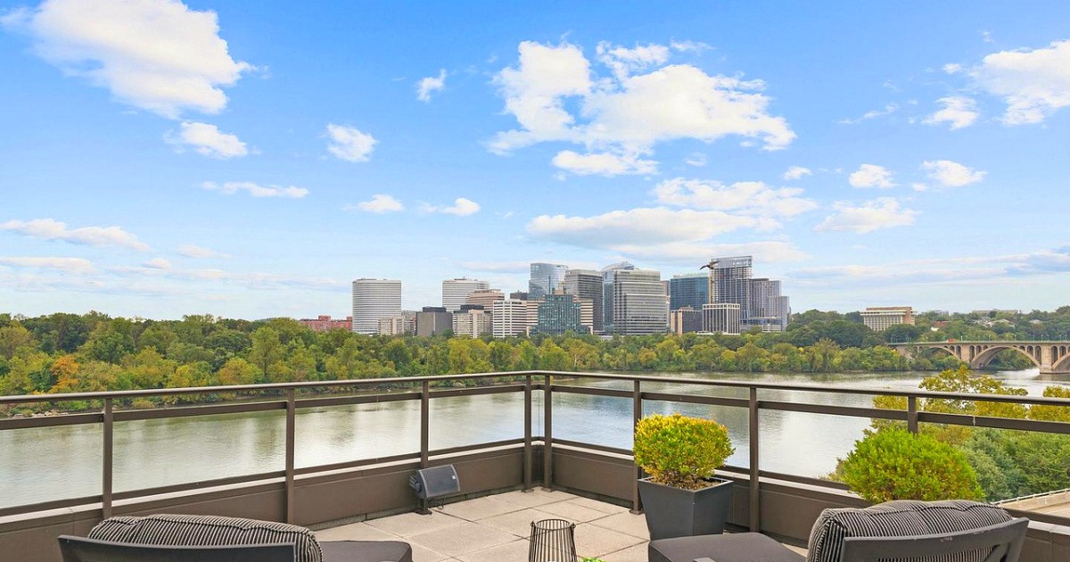 The Trump Effect Continues: $10 Million Georgetown Condo Goes Under ...