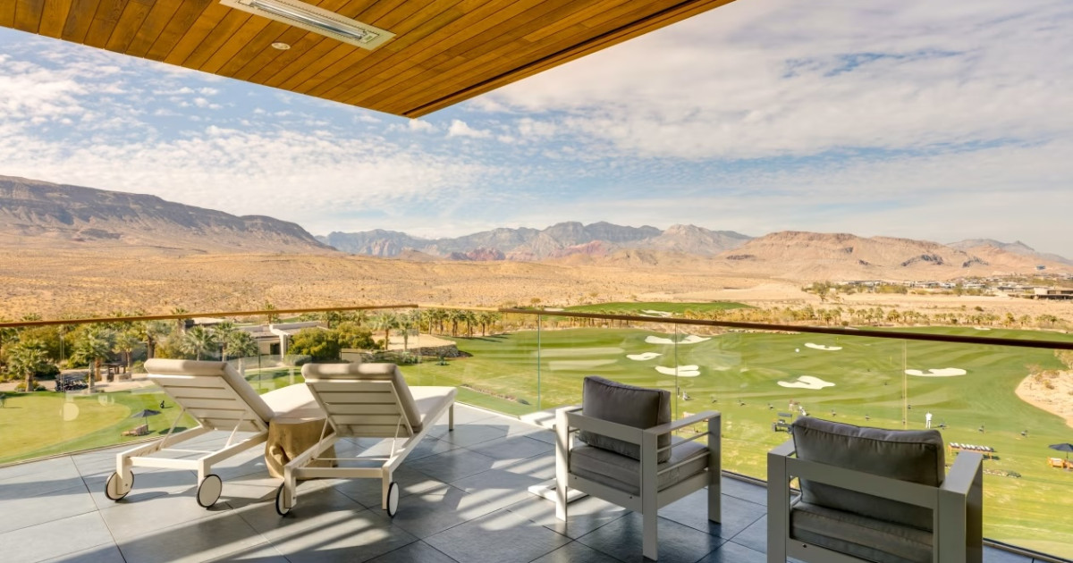 Wednesday's Must Reads