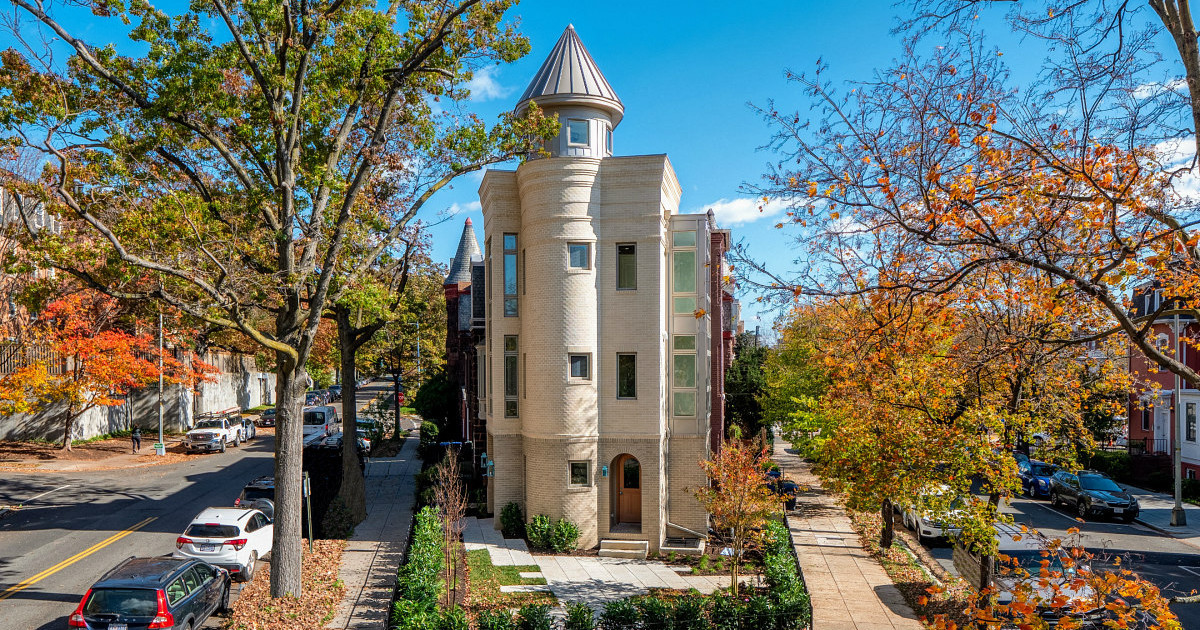 The Adams Morgan Triangle House Is Coming Back On The Market